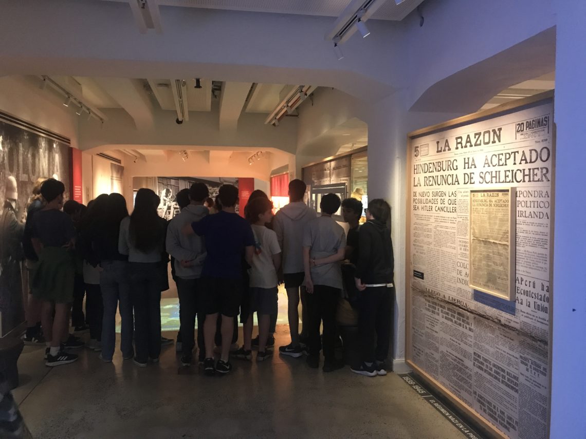 Visita al Museo del Holocausto de Buenos Aires / Visite au musée de l’Holocauste à Buenos Aires ...